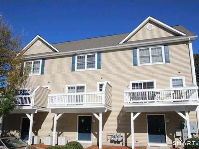 29 Town Hill Ave Unit 7, Danbury, CT 06810