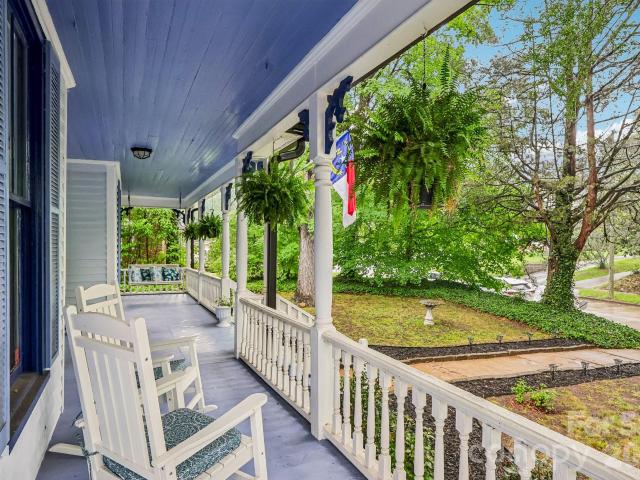 29 Tribune Avenue SW