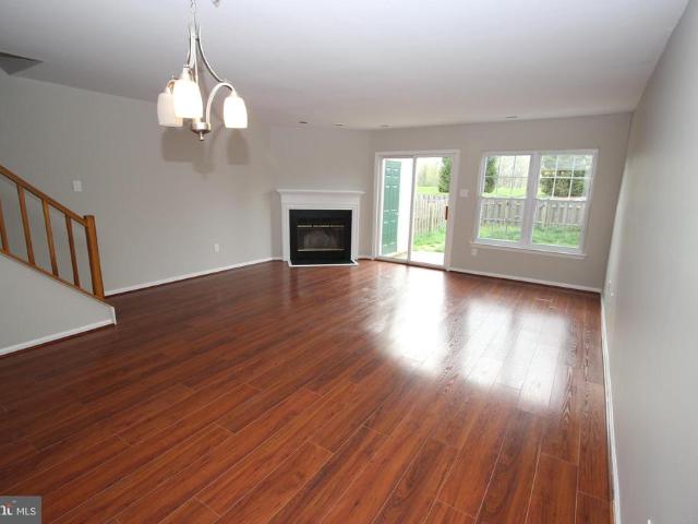 29 Van Horn Place