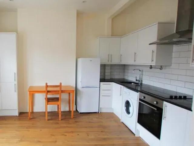 29 Vale Road, London, N4 1QA, United Kingdom | 2 bed apartment for rent #140799839 | Rentberry