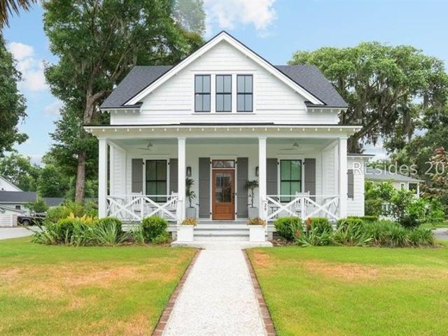29 Veridian Park W, Ladys Island, SC 29907