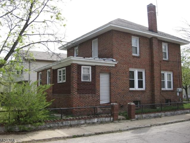 29 W Madison St, Paulsboro, NJ 08066 | MLS #4019