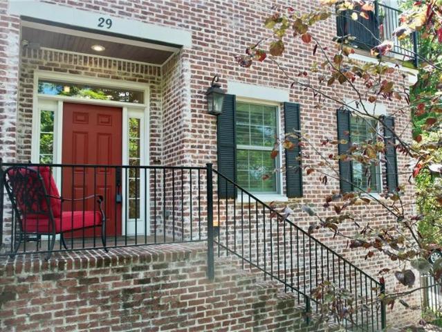 29 W Louise Street