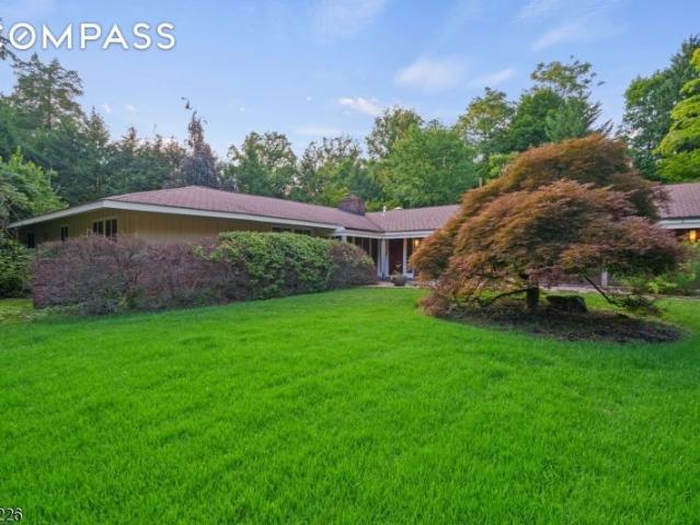 29 Wayside Pl, Montclair, NJ
