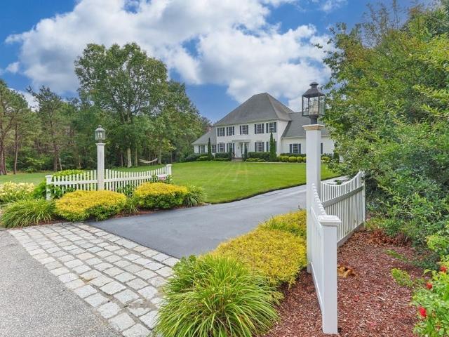 29 Weatherdeck Dr
