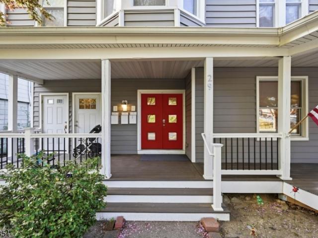 29 Western Ave # 1