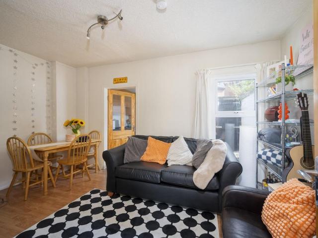 29 Windsor Drive, Belfast, BT9 7FH
