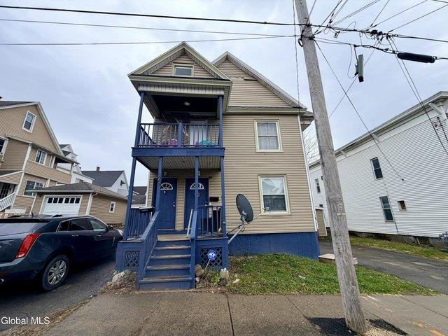 29 Wilson Ave, Amsterdam, NY 12010