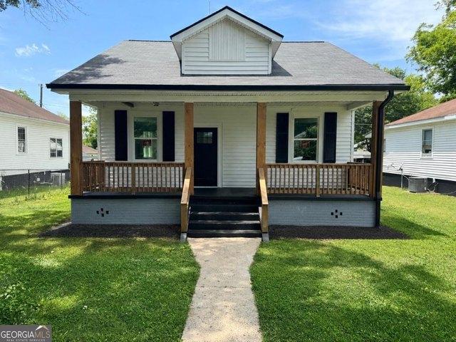 29 Akron St, Cartersville, GA 30120