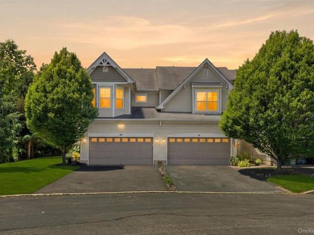 29 Avoncroft Ln, Middletown, NY 10940