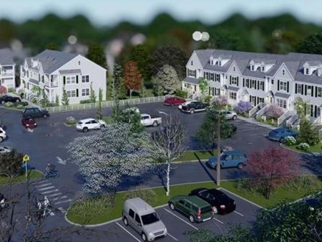29 B Wallingford Rd #221, Cheshire, CT 06410