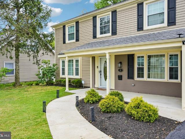29 Bartlett Lane