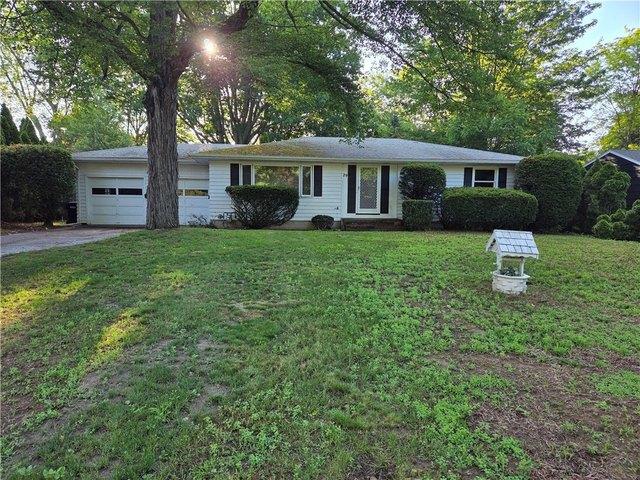 29 Berna Ln, Rochester, NY 14624