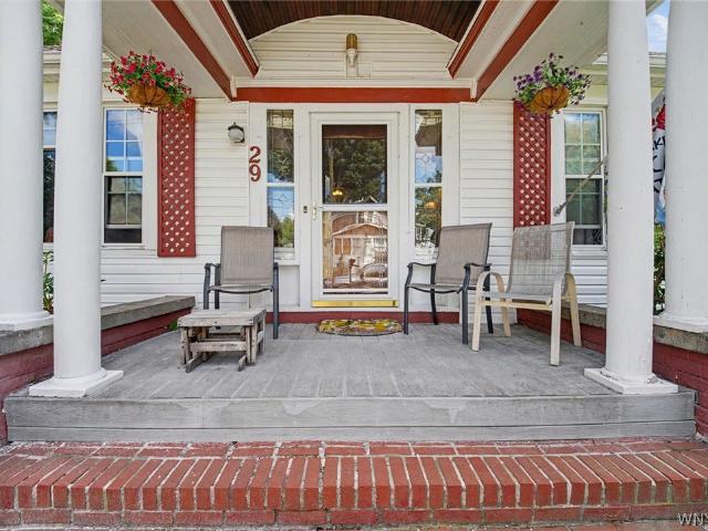 29 Beverly Place