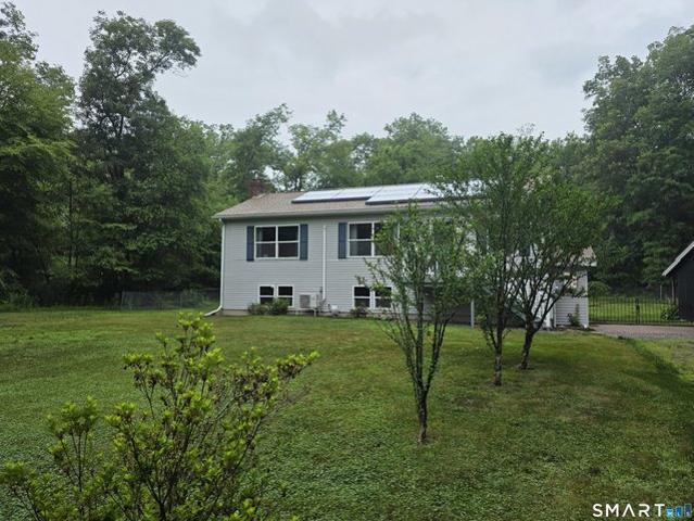 29 Bingham Rd, Canterbury, CT 06331