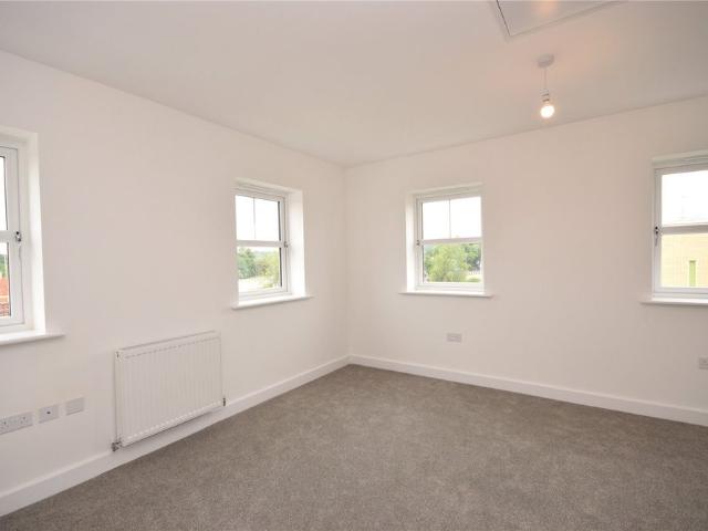 29, Bolton Court, Leeds, West Yorkshire, LS14 6NB