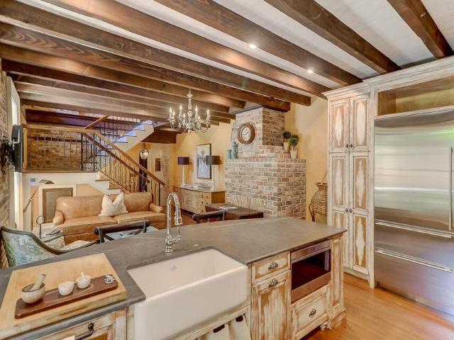 29 Broad Street Unit B