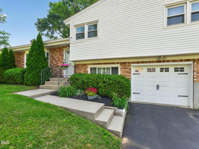 29 Brookwood Drive