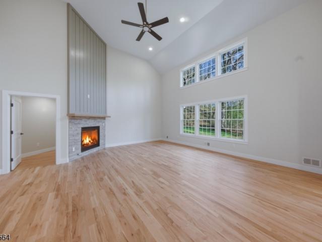 29 Bracken Hill Rd