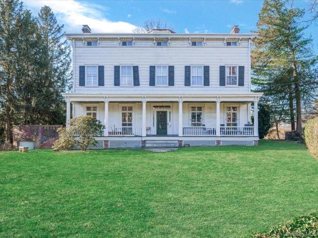 29 Center Drive