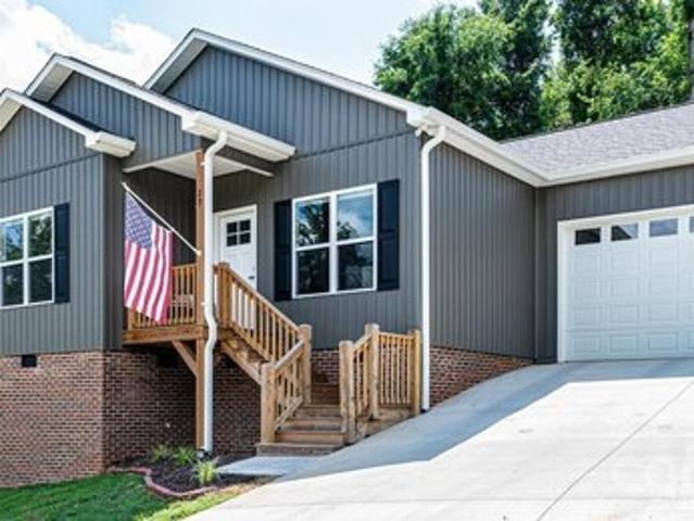 29 Central Ave, Granite Falls, NC 28630