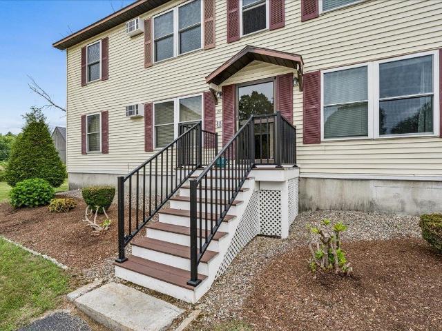 29 Central Street # C