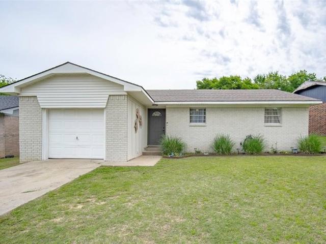 29 Crown Pt, Pauls Valley, OK 73075