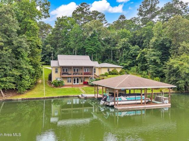 29 Creek Landing Ln, Alexander City, AL 35010