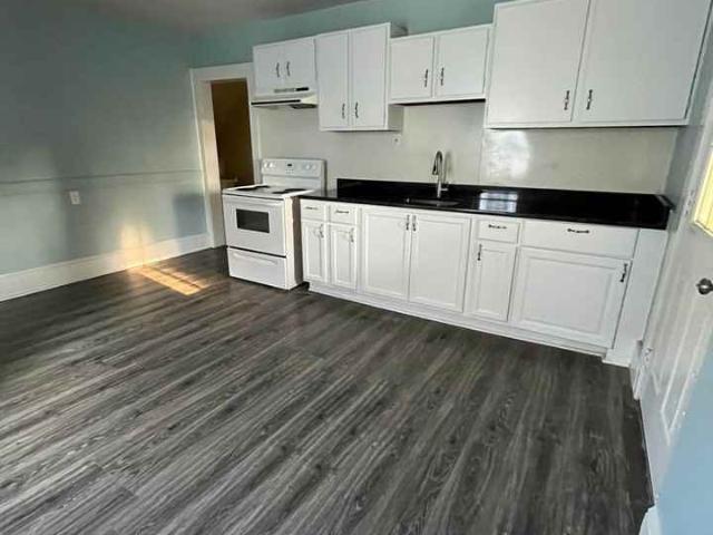 29 Dartmouth Street. Pittsfield MA 01201. 2 Bedroom Apartment for Rent at 29 Dartmouth St, Pittsfield, MA 01201