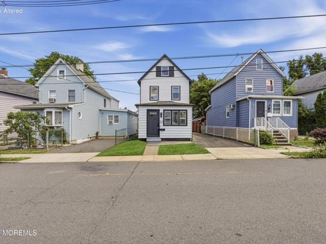 29 Division St, Middlesex, NJ 08882