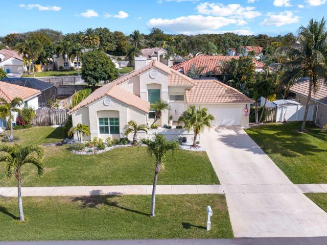 29 Dogwood Cir, Boynton Beach, FL 33436 | Compass