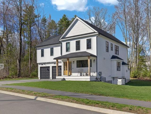 29 Dylan Dr, Scarborough, ME 04074