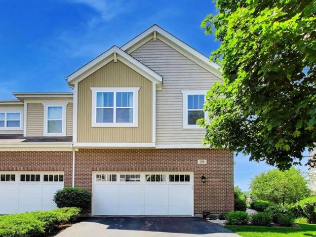 29 E Moseley Rd, Palatine, IL 60074