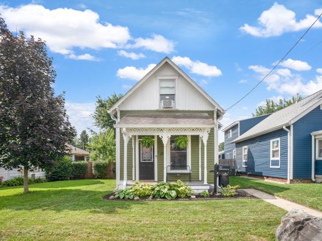 29 E Broadway St, Greenwood, IN 46143