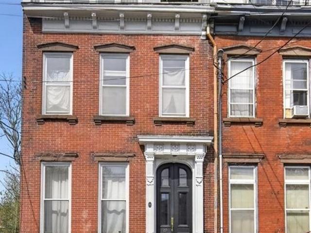 29 Eld St, Unit 3, New Haven, CT 06511 | MLS #24171