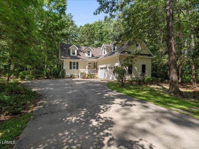 29 Epps Ave, Hardeeville, SC 29927 | MLS #191093 | Compass
