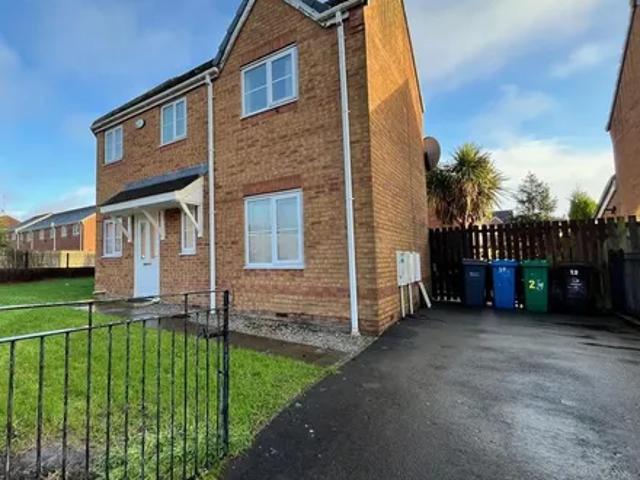 29 Everside Drive, Manchester, M8 8ES, United Kingdom | 3 bed duplex for rent #138514419 | Rentberry