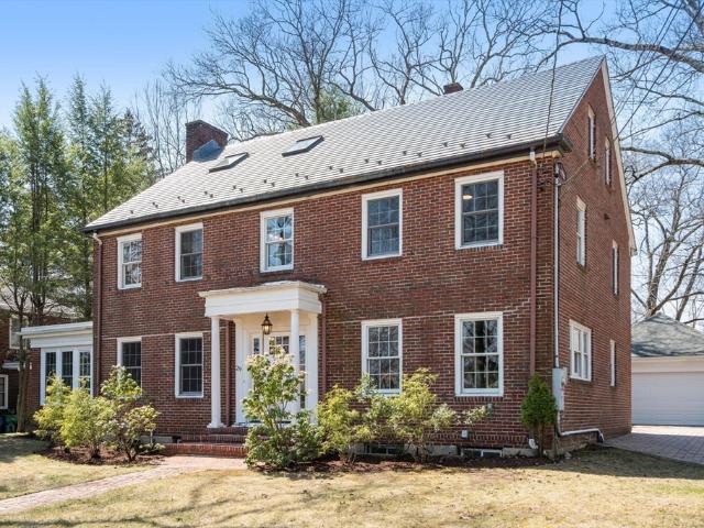 29 Gammons Rd, Newton, MA 02468 | MLS #73501