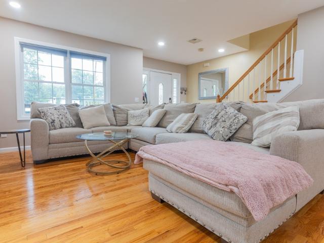 29 Genoa Avenue