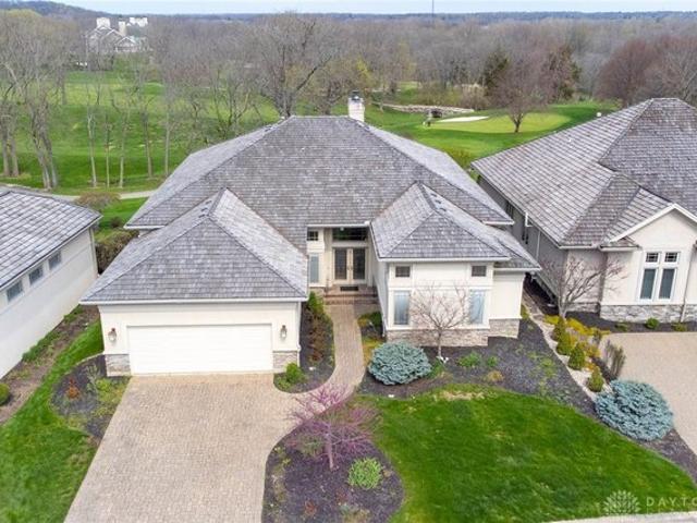 29 Governors Club Dr, Beavercreek Township, OH 45385