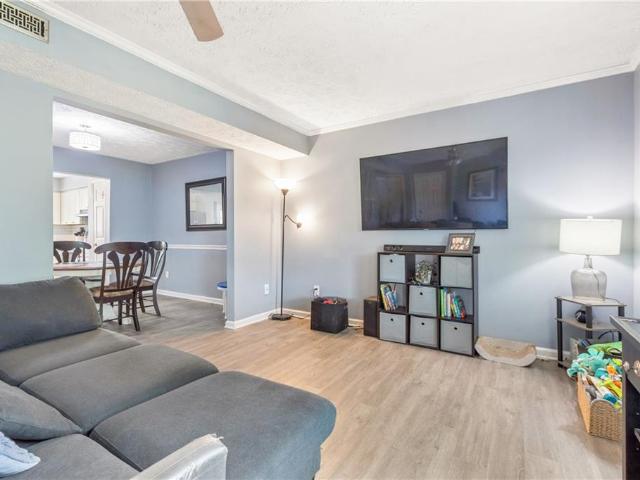29 Glascow WAY