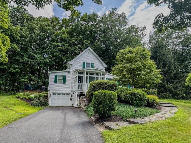 29 Glenwood Avenue