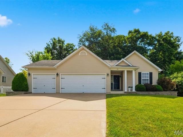 29 Great Owls Way, Winfield, MO 63389