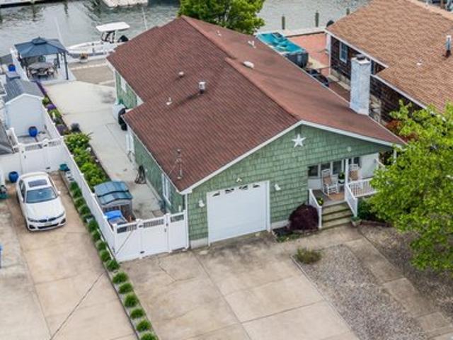 29 Green Island Rd, Toms River, NJ 08753