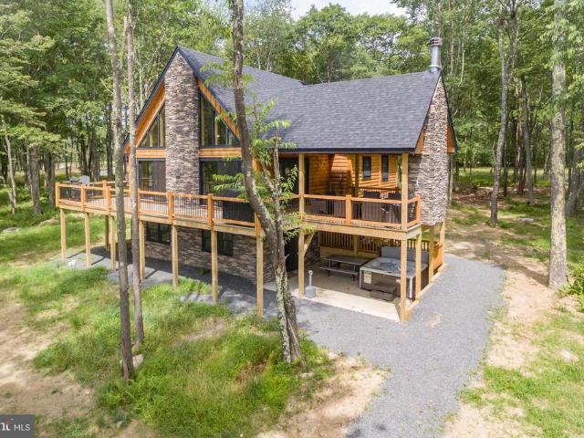 29 Green Jacket Ct