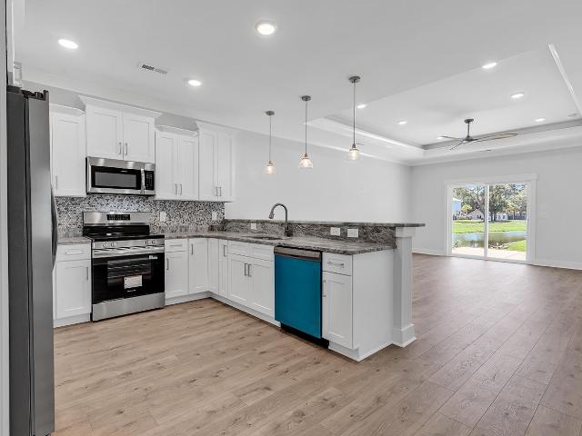 29 Hallandale Lane Right