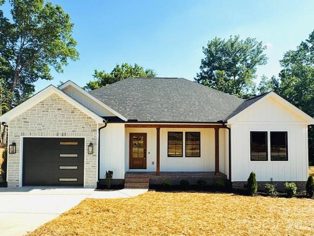 29 Hartman Pl NW, Concord, NC 28027