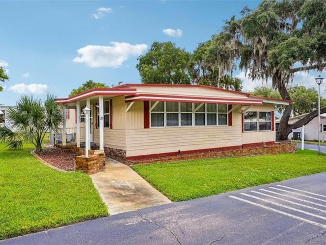 29 Harbor Oaks Dr, Fruitland Park, FL 34731