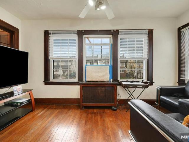 29 Hedden Terrace