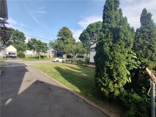 29 Hillcrest Street